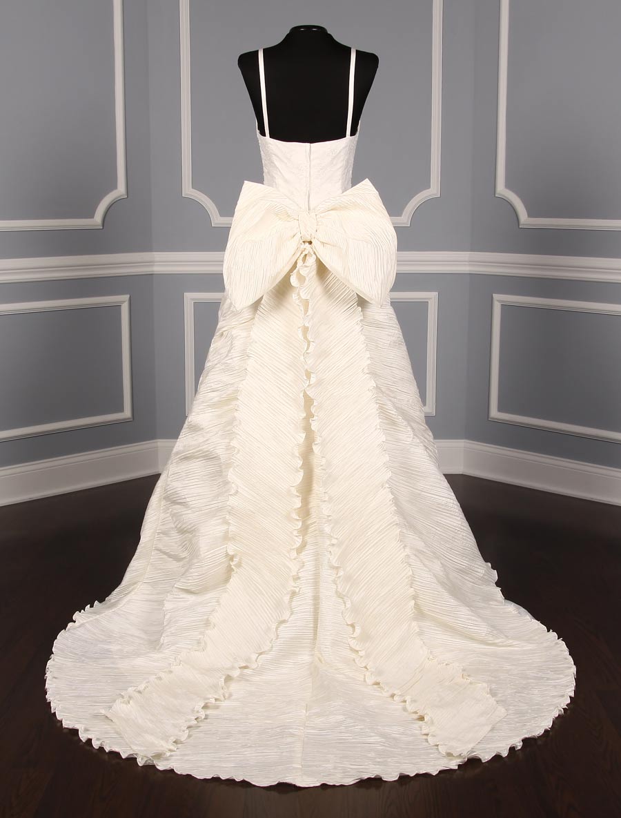 St. Pucchi Versailles Z110 Wedding Dress - Your Dream Dress ️