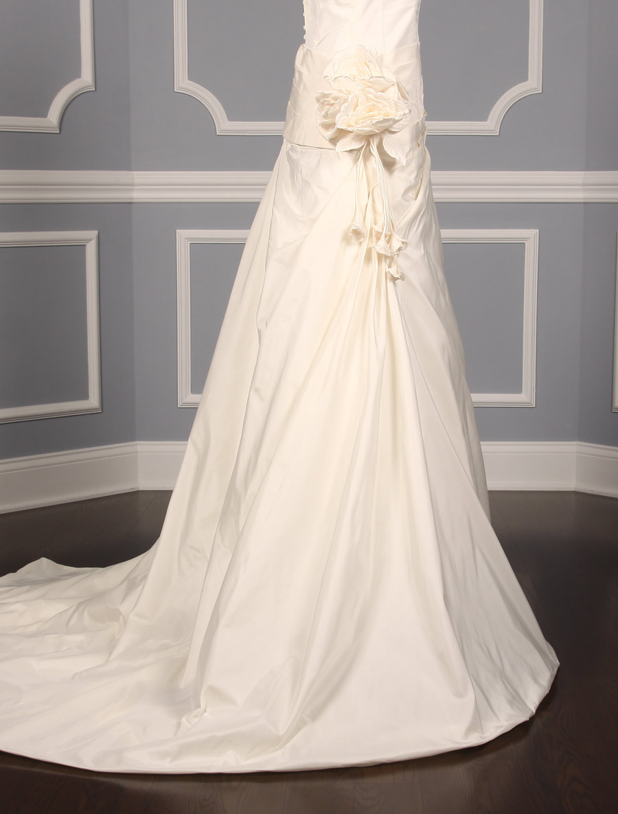 St. Pucchi Desiree Z106 Wedding Dress on Sale - Your Dream Dress